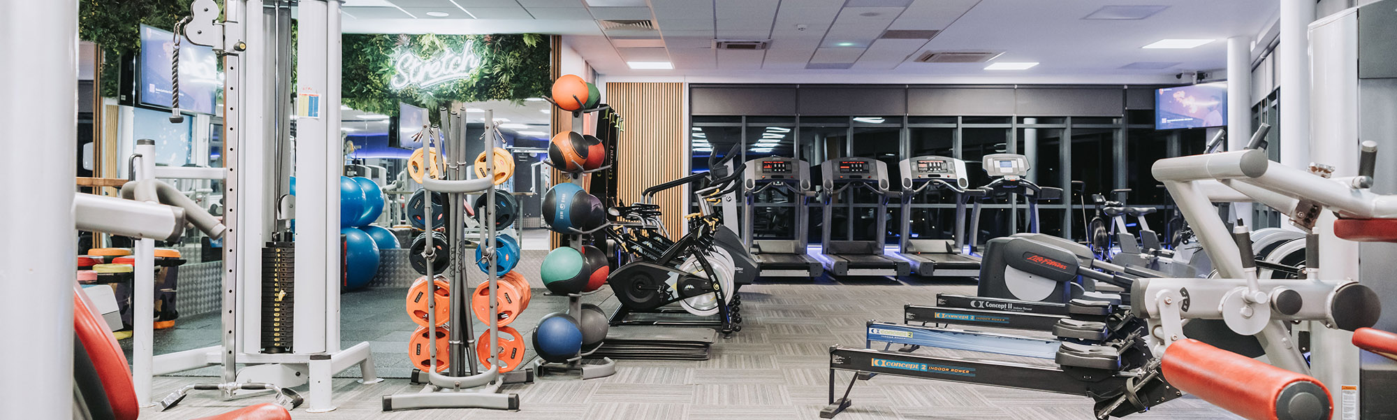 A Fresh Look for the Gym : Sir Ben Ainslie Sports Centre